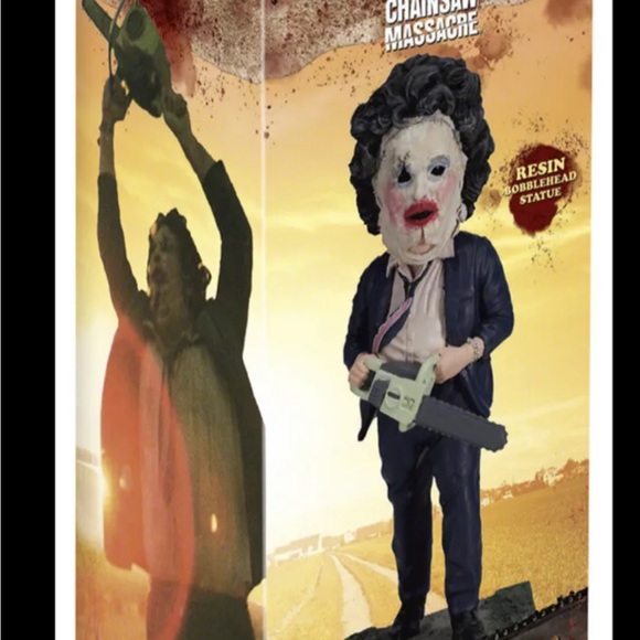 Spirit | Other | Royal Bobbles Texas Chainsaw Massacre Leatherface Bobblehead Spirit Exclusive ...